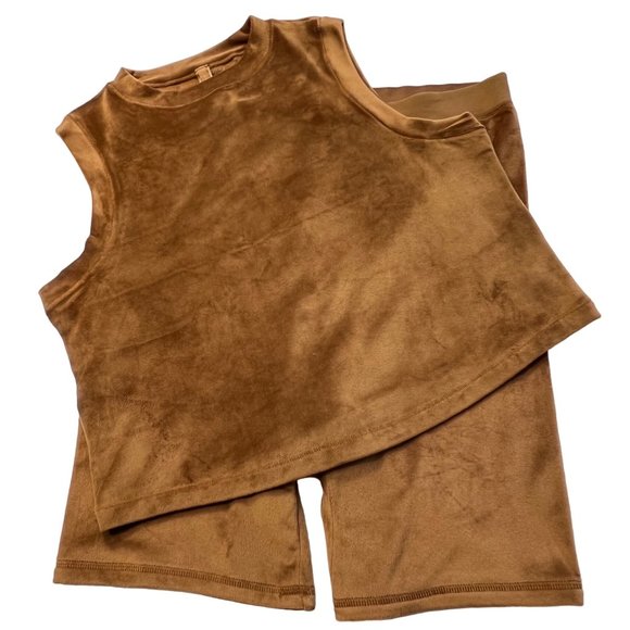 SKIMS | Tops | Skims Velour Crew Neck Tank Biker Short Set Copper ...
